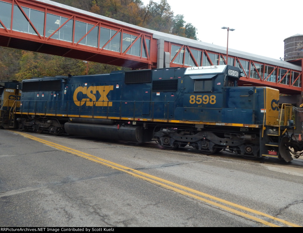 CSX 8598